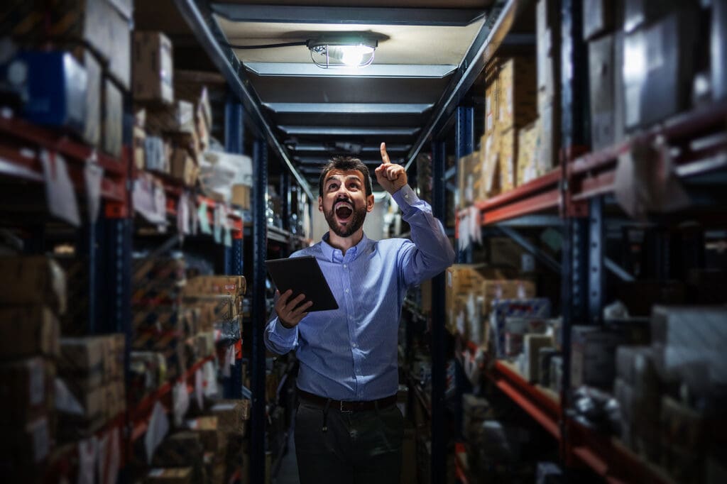 Warehouse Organization: 18 Practical Tips for Saving Floor Space