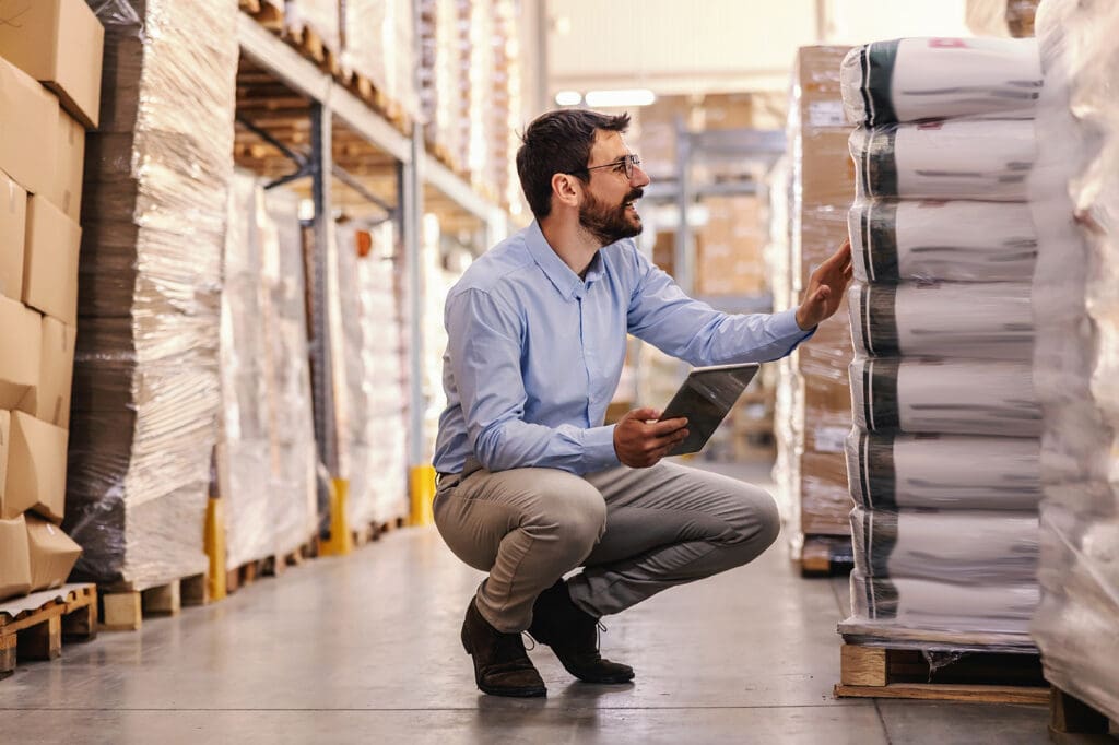 Warehouse Organization: 18 Practical Tips for Saving Floor Space