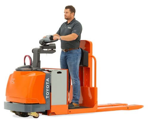 New Toyota Center-Controlled Rider Pallet Jack // 8HBC30-40