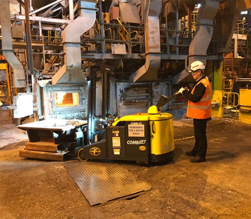 Combi Counter Balance Stacker | Up to 4,400 lb. Capacity