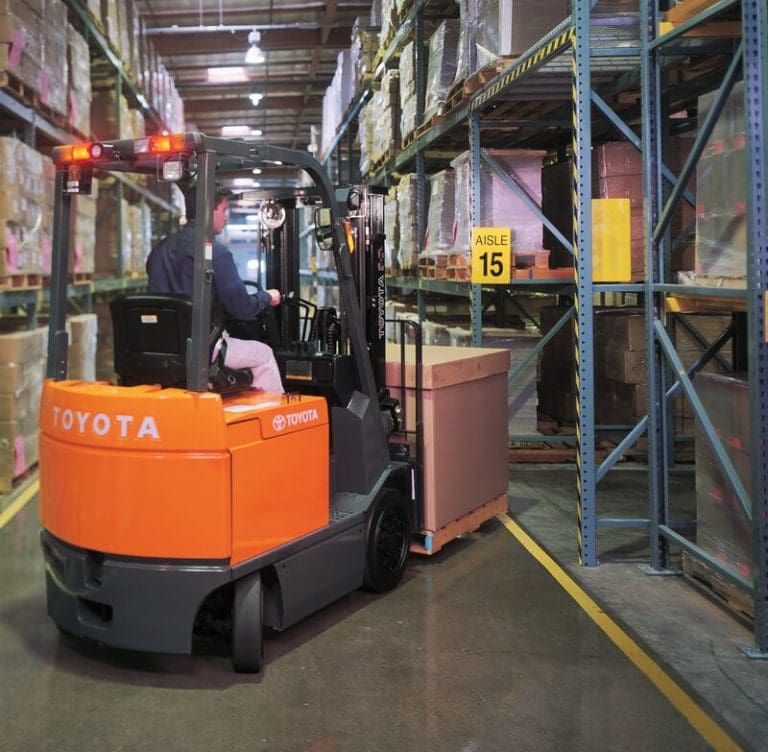 New Toyota Large Electric Forklift // 7FBCU35-55