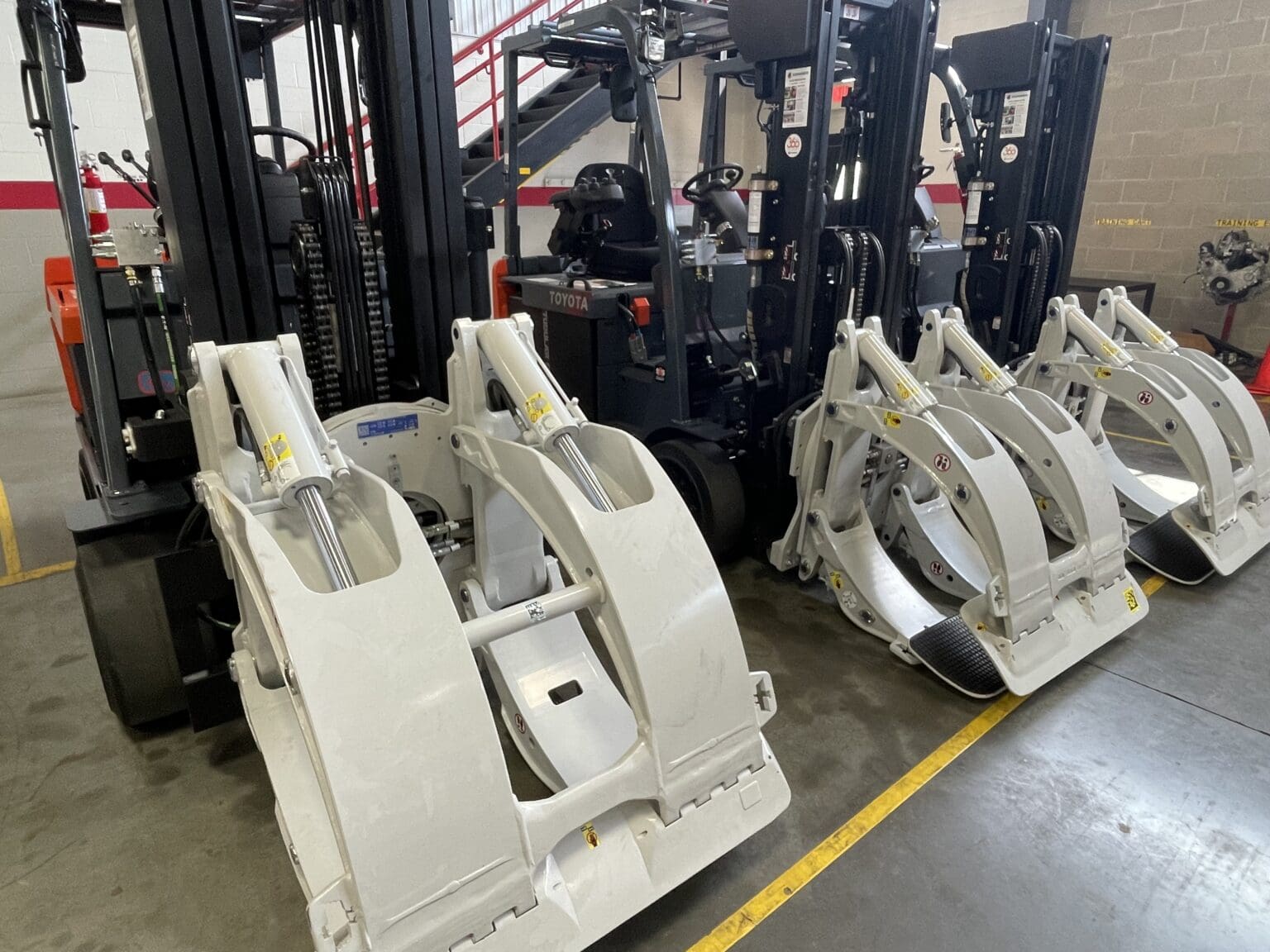 Grasping Success: What is a Clamp Truck? - Conger Industries Inc ...