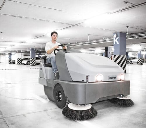 Advance SW8000 Sweeper | 77-Inch Cleaning Width