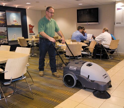 Advance Terra 28B Sweeper | 28-Inch Cleaning Width