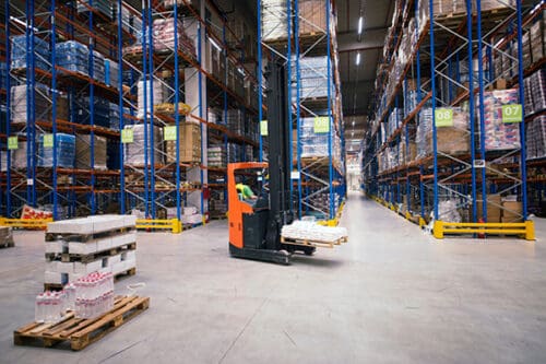 Floor Stacking vs. Pallet Racking: Which Is Right for You? - Conger ...