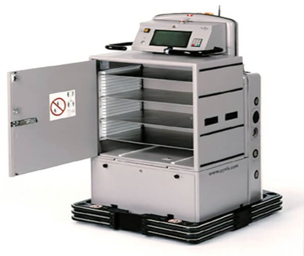 AMRs vs. AGVs: The Differences Explained - Conger Industries Inc.