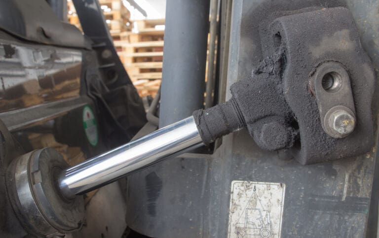 Equipment Refurbishment vs. Reconditioning [Differences, Benefits ...