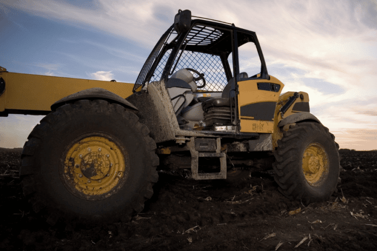 What is a Telehandler? The Ultimate Guide - Conger Industries Inc ...