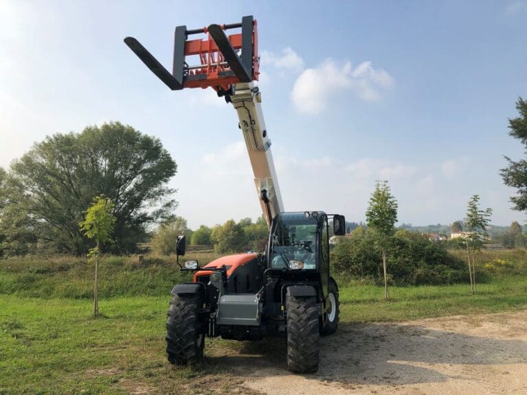 What is a Telehandler? The Ultimate Guide - Conger Industries Inc ...