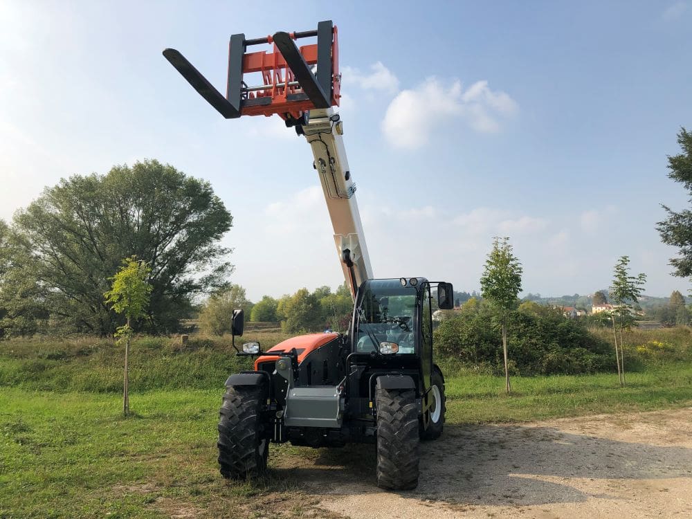 What is a Telehandler? The Ultimate Guide - Conger Industries Inc ...