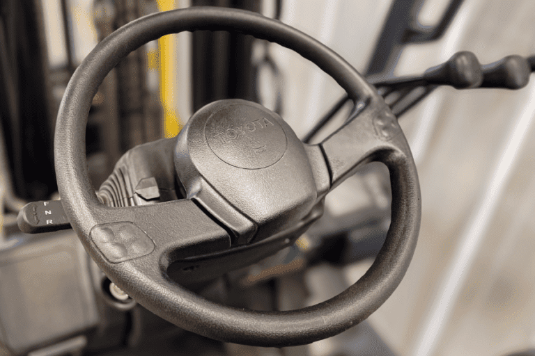 How to Operate a Forklift: A Step-By-Step Guide - Conger Industries Inc ...