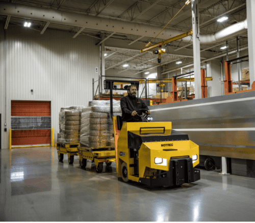 Motrec Stand-Up Mid Range Tow Tractor | 16,000 lb. Tow Capacity