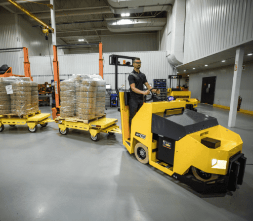 Motrec Stand-Up Mid Range Tow Tractor | 16,000 lb. Tow Capacity