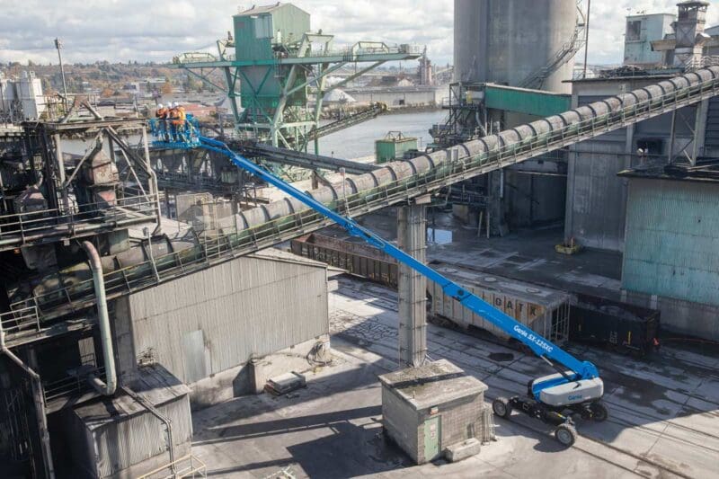 Genie SX-125 Boom Lift | 131-foot Working Height