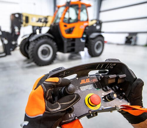 JLG 2733 High Capacity Telehandler | 26,600 lbs. Capacity