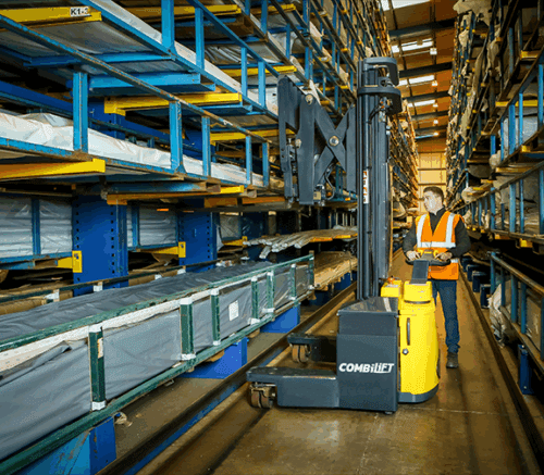 Combi-WR4 Pedestrian Reach Stacker | 3,200 lbs. Lifting Capacity