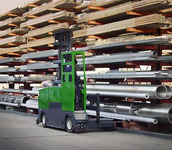 Combi-GT Sideloader | 6,000 lbs. Lifting Capacity
